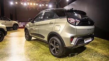 Tata Nexon Images - Interior & Exterior Photo Gallery [300+ Images ...