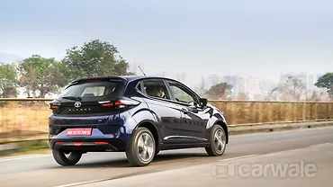 Altroz Rear Spoiler Image, Altroz Photos in India - CarWale