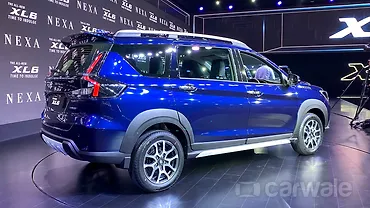 XL6 Front View Image, XL6 Photos in India - CarWale