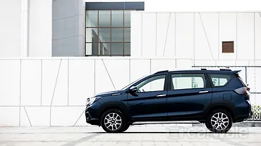 XL6 Rear View Image, XL6 Photos in India - CarWale