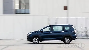 XL6 Right Side View Image, XL6 Photos in India - CarWale