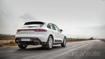 Macan Right Side View Image, Macan Photos in India - CarWale