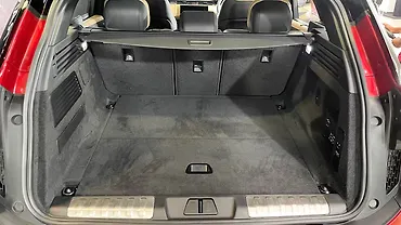 Range Rover Sport Bootspace Image, Range Rover Sport Photos in India ...