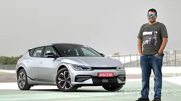 Kia EV6 vs MG ZS EV - CarWale