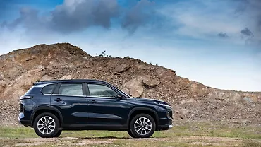 Grand Vitara Front View Image, Grand Vitara Photos in India - CarWale