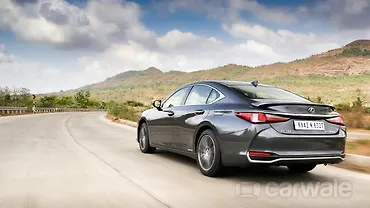ES Left Rear Three Quarter Image, ES Photos in India - CarWale