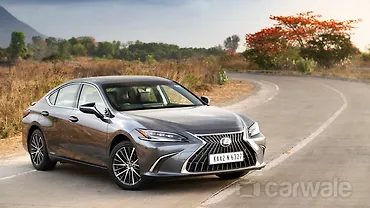 ES Front View Image, ES Photos in India - CarWale