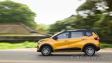 Triber [2019-2023] ORVM Blinker Image, Triber [2019-2023] Photos in ...