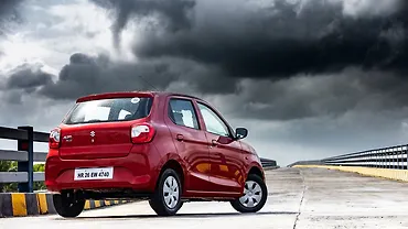 Alto K10 Rear Spoiler Image, Alto K10 Photos in India - CarWale