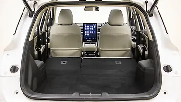 Hector Right Rear Three Quarter Image, Hector Photos in India - CarWale