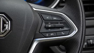 Hector Right Rear Three Quarter Image, Hector Photos in India - CarWale