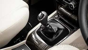 Scorpio Right Side View Image, Scorpio Photos in India - CarWale