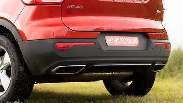 XC40 Rear Bumper Image, XC40 Photos in India - CarWale