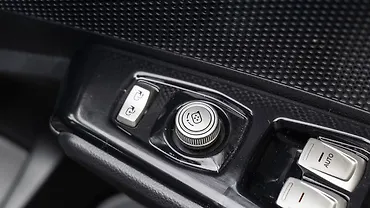 XUV300 TurboSport Rear Power Window Switches Image, XUV300 TurboSport ...