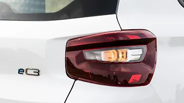 eC3 Rear Row Charging Point Image, eC3 Photos in India - CarWale