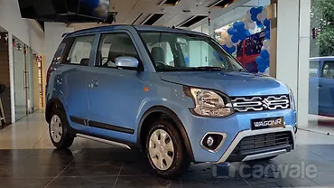 Wagon R Front Row Seats Image, Wagon R Photos in India - CarWale