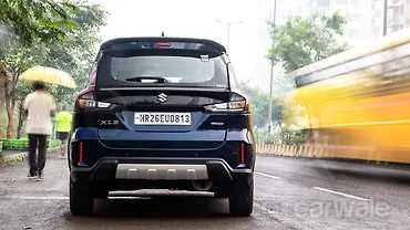 XL6 Right Side View Image, XL6 Photos in India - CarWale