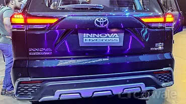Innova Hycross Instrument Cluster Image, Innova Hycross Photos in India ...