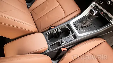 Q3 Center Console/Centre Console Storage Image, Q3 Photos in India ...