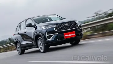 Innova Hycross Sunroof/Moonroof Image, Innova Hycross Photos in India ...