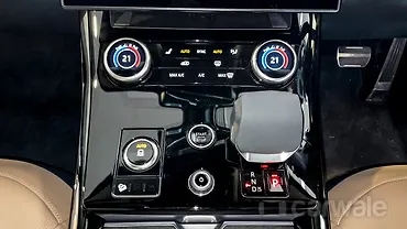 Range Rover Sport Interior Image, Range Rover Sport Photos in India ...