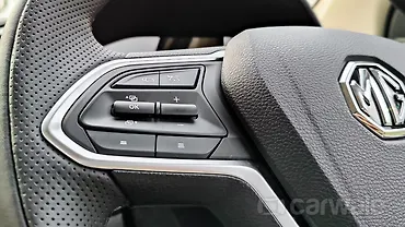 Hector Rear Parking Sensor Image, Hector Photos in India - CarWale