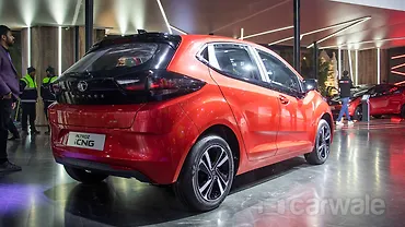 Altroz Rear Spoiler Image, Altroz Photos in India - CarWale