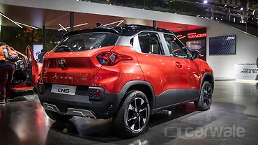 Punch Right Side View Image, Punch Photos in India - CarWale