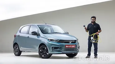Tiago EV Right Front Three Quarter Image, Tiago EV Photos in India ...