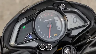 Bajaj Pulsar NS160 Engine From Left Image – BikeWale