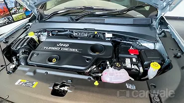 Jeep Meridian Images - Interior & Exterior Photo Gallery [200+ Images ...