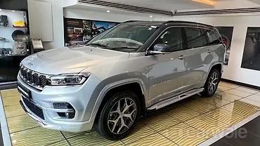 Jeep Meridian Images - Interior & Exterior Photo Gallery [200+ Images ...