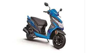 Honda Dio Right Front Three Quarter Image – BikeWale