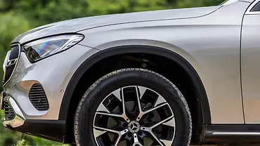 GLC Rear Fender Image, GLC Photos in India - CarWale