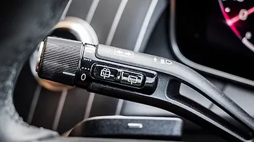 GLC Rear Fender Image, GLC Photos in India - CarWale