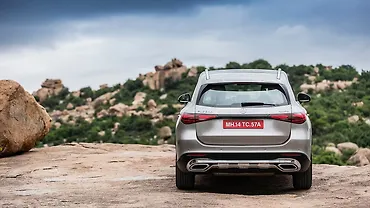 Mercedes-Benz GLC Images - Interior & Exterior Photo Gallery [100 ...