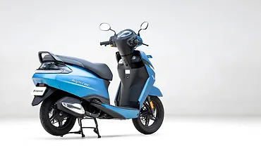 TVS Jupiter Right Side Body Panel Decal Image – BikeWale