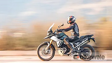Triumph Tiger 900 Front View Image – BikeWale