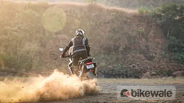 Triumph Tiger 900 Front View Image – BikeWale