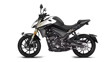 Keeway K300 SF Left Front Three Quarter Image – BikeWale