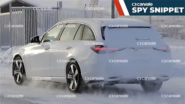 C-Class Rear Row Centre Arm Rest Image, C-Class Photos in India - CarWale