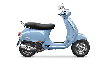 Vespa 150 Right Side View Image – BikeWale