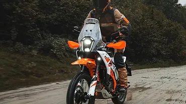 Images of KTM 390 Adventure R | Photos of 390 Adventure R - BikeWale