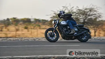 Jawa 42 FJ Right Side View Image – BikeWale