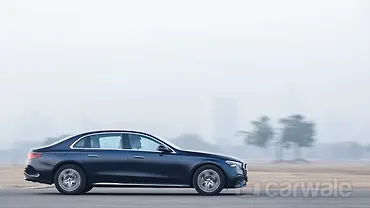 Mercedes-Benz E-Class Images - E-Class Interior & Exterior Photo ...