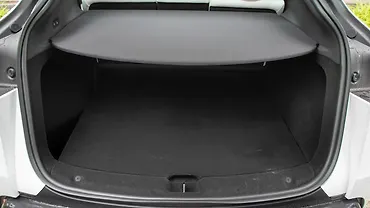 Tesla Model Y Images - Model Y Interior & Exterior Photo Gallery [50 ...
