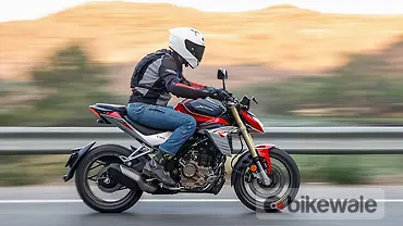Hero Xtreme 250R launched at Rs 1.80 lakh at Bharat Mobility Expo 2025 - BikeWale