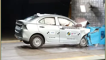 Dzire Rear View Image, Dzire Photos in India - CarWale