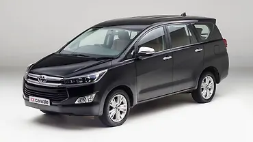 Innova Crysta [2016-2020] Rear View Image, Innova Crysta [2016-2020 ...