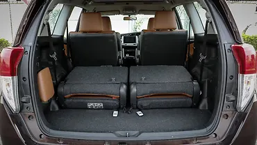 Innova Crysta [2016-2020] Rear View Image, Innova Crysta [2016-2020 ...